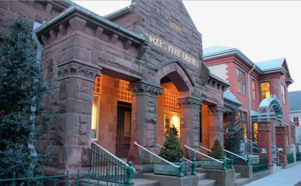 Mission Statement - Rogers Free Library